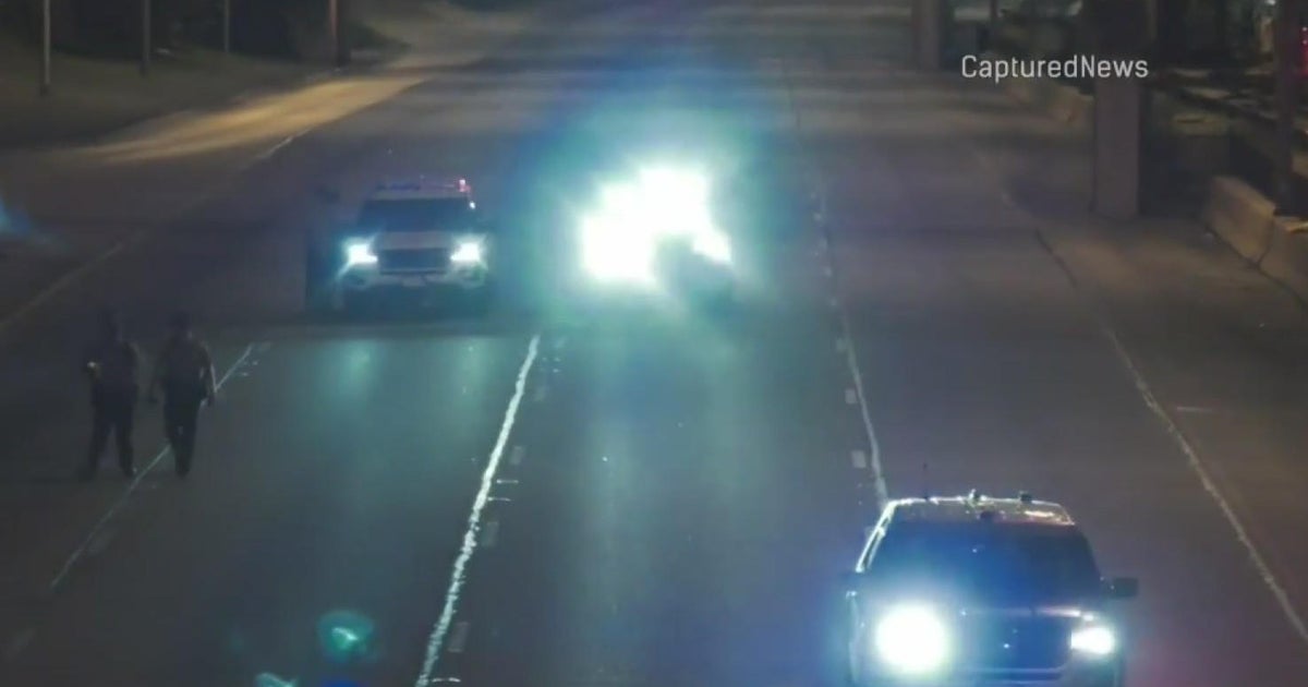 Third shooting on Eisenhower Expressway in weeks - CBS Chicago