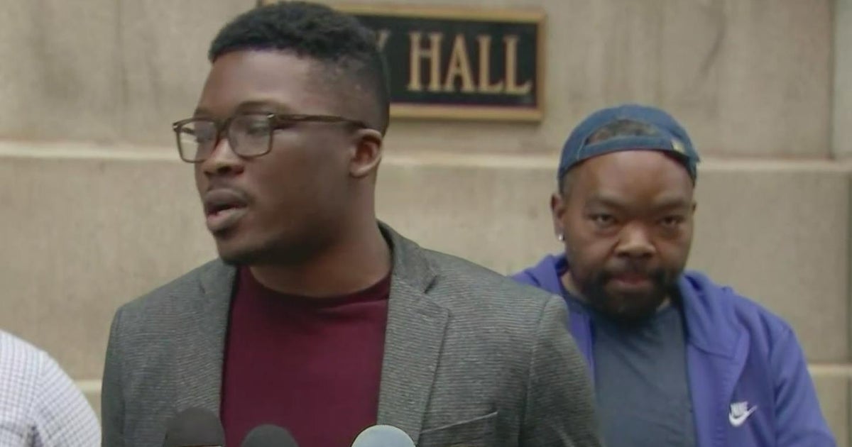 Ja'Mal Green calls for more money curb Chicago violence - CBS Chicago