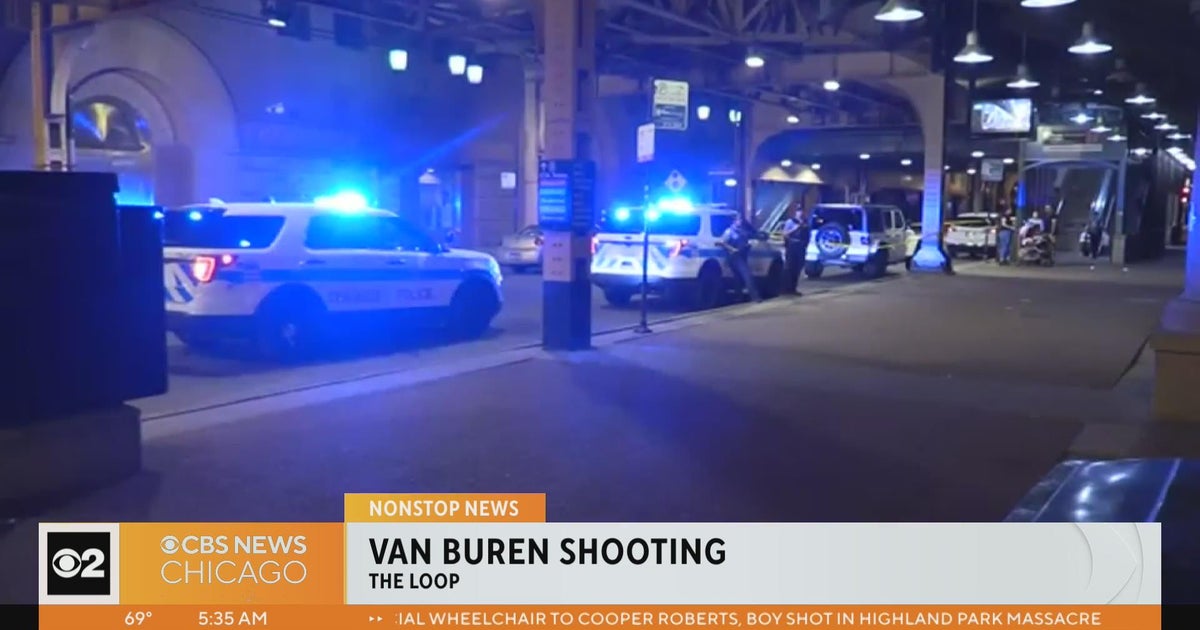 Man Shoots Himself And Another Man During An Argument In The Loop Cbs