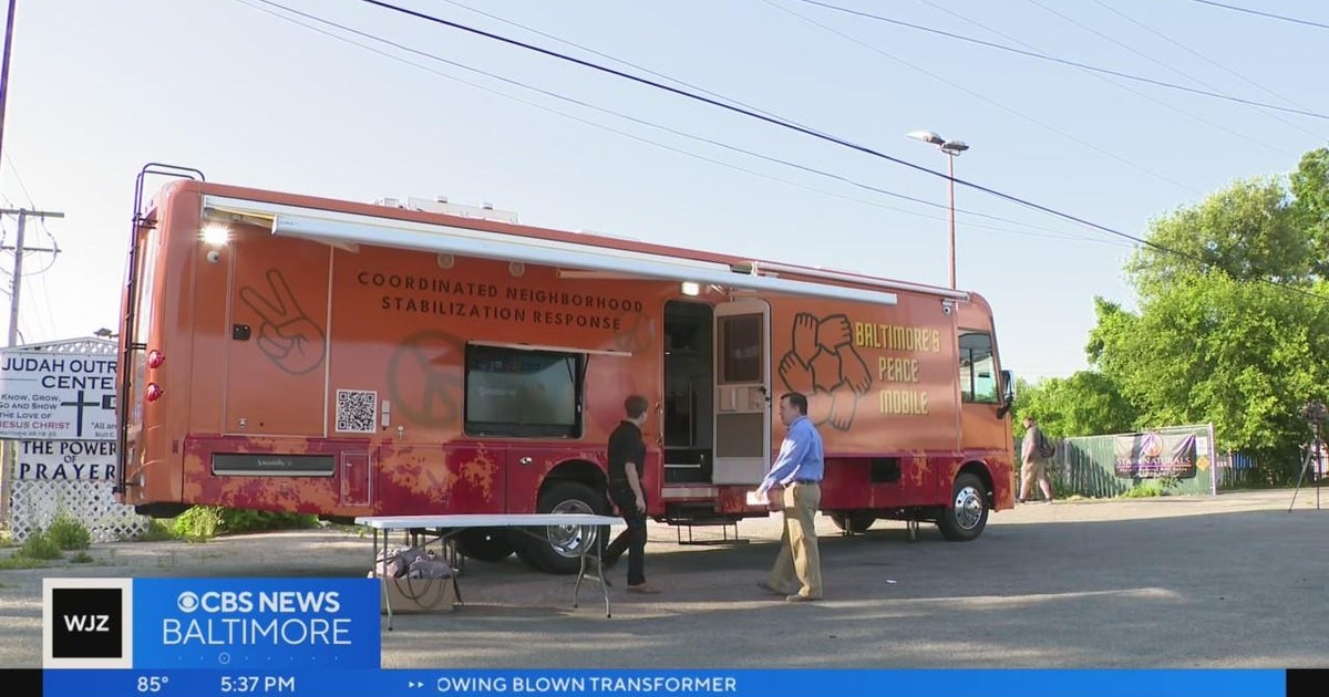 Mayor Scott, city leaders unveil Baltimore Peace Mobile - CBS Baltimore