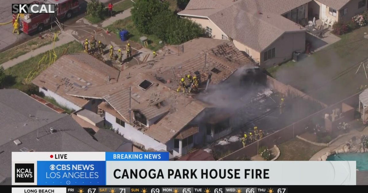 Firefighters battling house fire in Canoga Park - CBS Los Angeles Firefighters battling house fire in Canoga Park - CBS Los Angeles