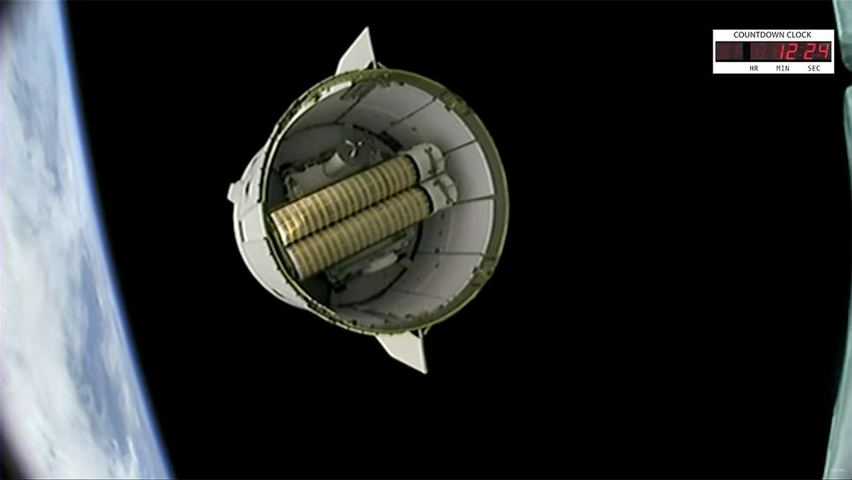 SpaceX launches Dragon cargo ship on 28th space station resupply ...