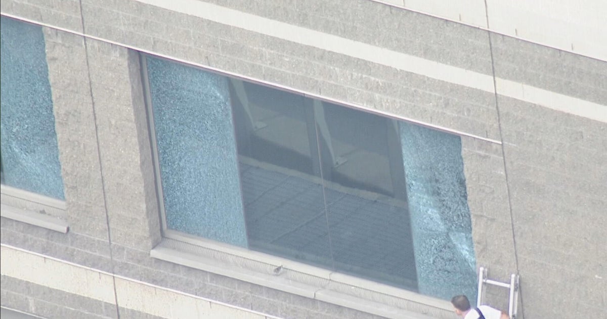 TD Garden window shattered by apparent BB gun pellets, police say - CBS ...