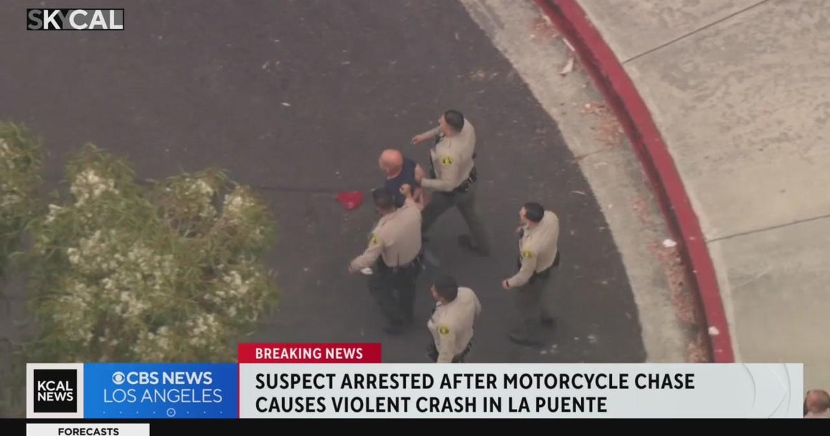 Suspect arrested after motorcycle pursuit that ended in violent crash ...