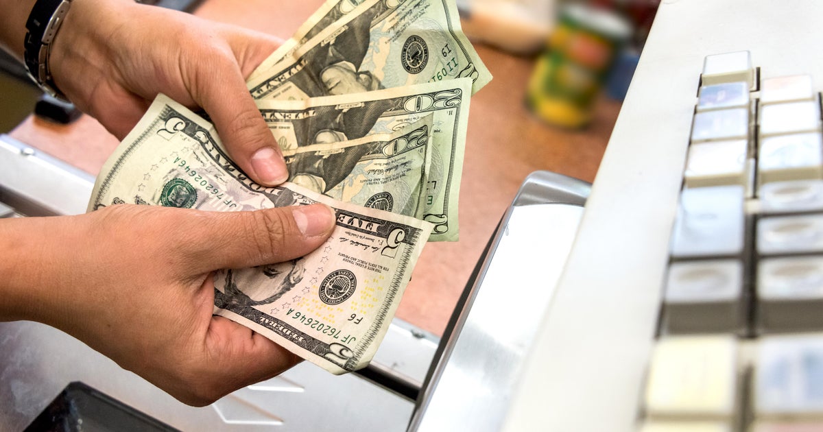 Romanian mobster swindled Twin Cities retailers out of thousands of dollars using sleight of ...