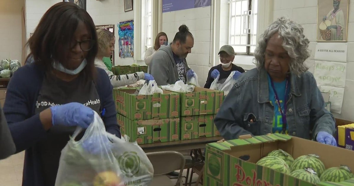 Food Farmacy prescribes the best medicine fresh produce - CBS Chicago