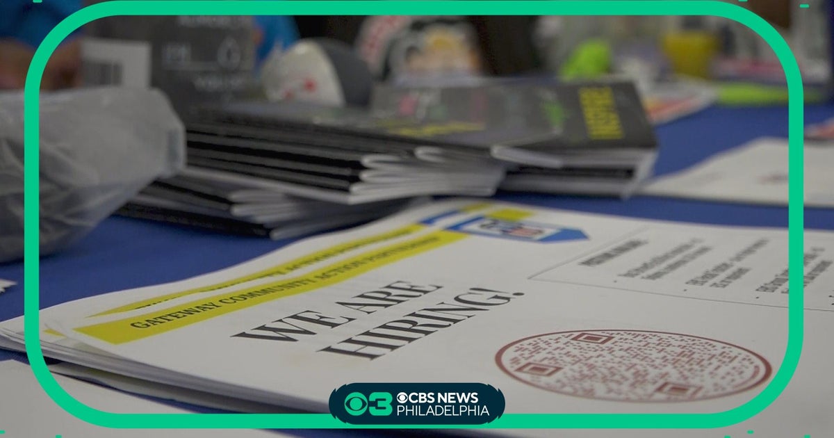 Temple hosts the largest annual employment fair in Philadelphia - CBS ...
