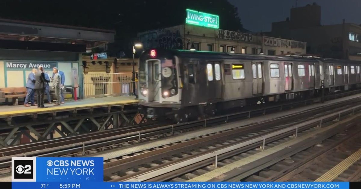 Man claiming self-defense in deadly subway stabbing released from jail ...