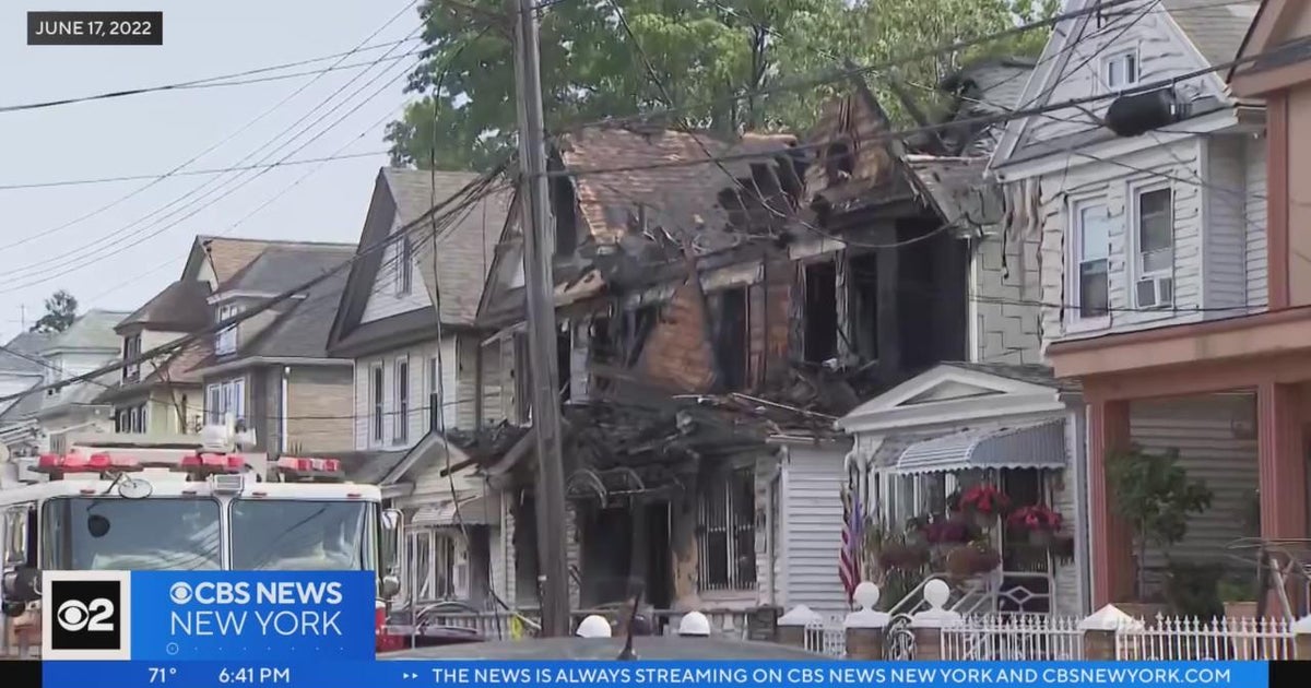 Family still looking for justice 1 year after deadly Queens house fire ...