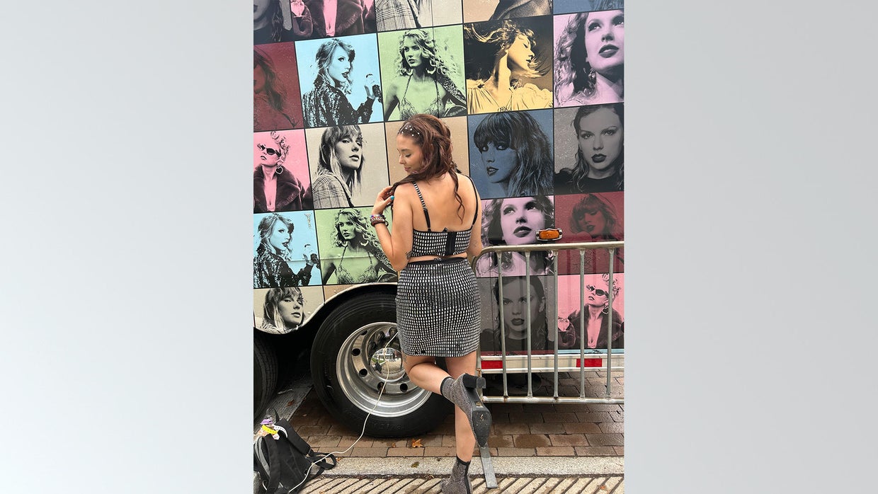 The Eras Tour: Swifties show off their best for Taylor Swift's Acrisure ...