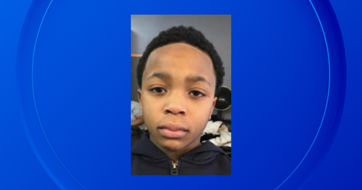 Detroit police searching for 13-year-old boy missing since Friday - CBS ...