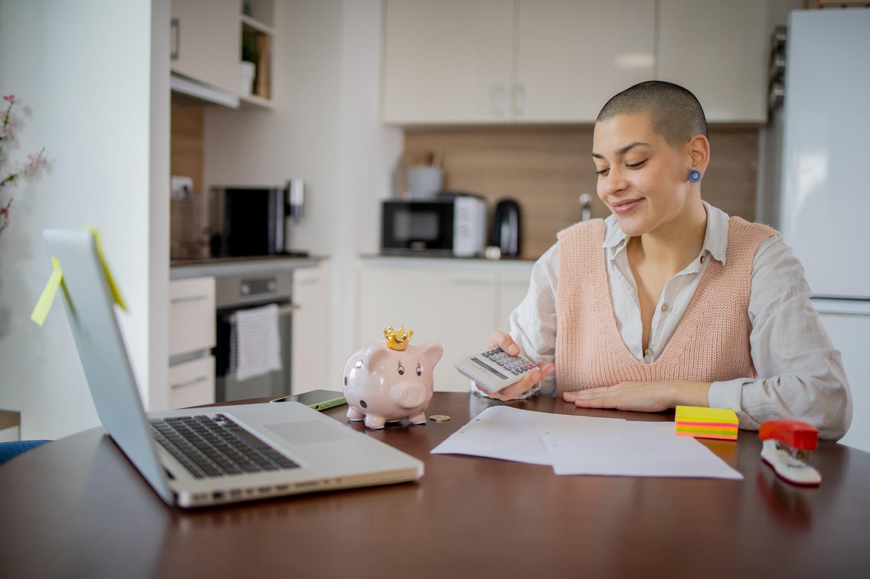 Long-term CDs: Pros and cons to know - CBS News