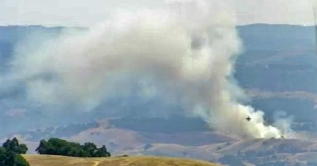 Crews contain grass fire burning near Petaluma in Sonoma County - CBS ...