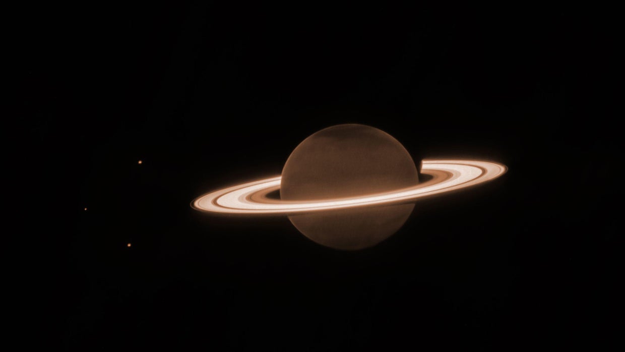 Saturn's rings shine in new Webb telescope photo - CBS Miami
