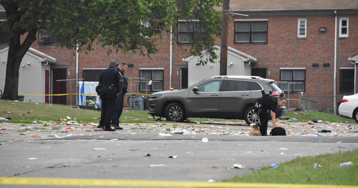 Casings from 'more than a dozen' guns found at Brooklyn Homes mass ...