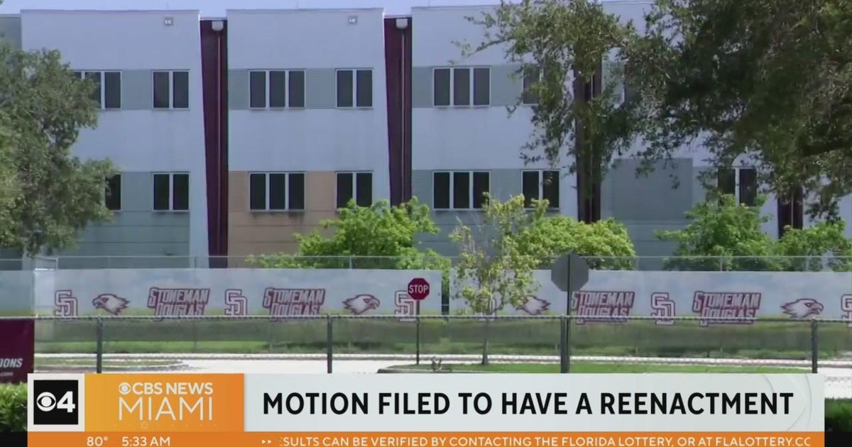 More families of Marjory Stoneman Douglas HS shooting visit building ... More families of Marjory Stoneman Douglas HS shooting visit building ...