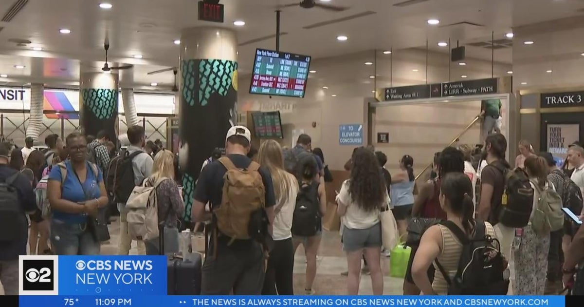 NJ Transit rail service returns to normal on Morris & Essex line - CBS ...