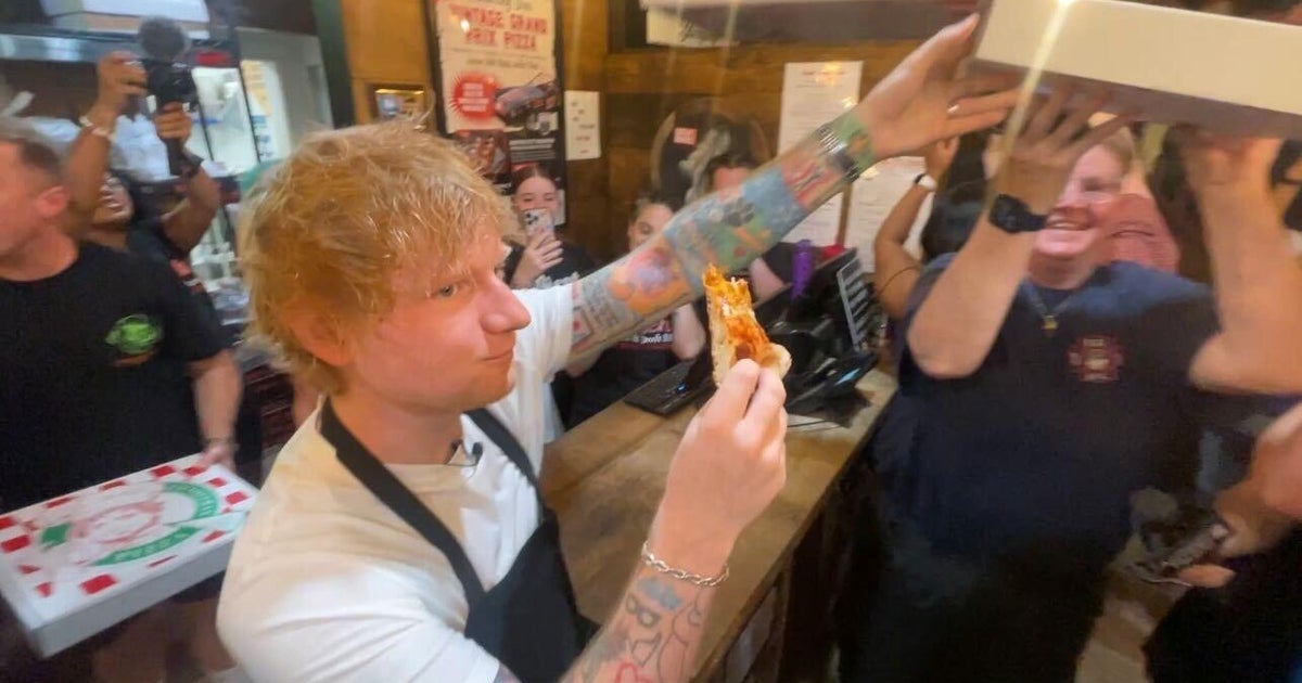 Ed Sheeran stops by Caliente Pizza & Drafthouse - CBS Pittsburgh