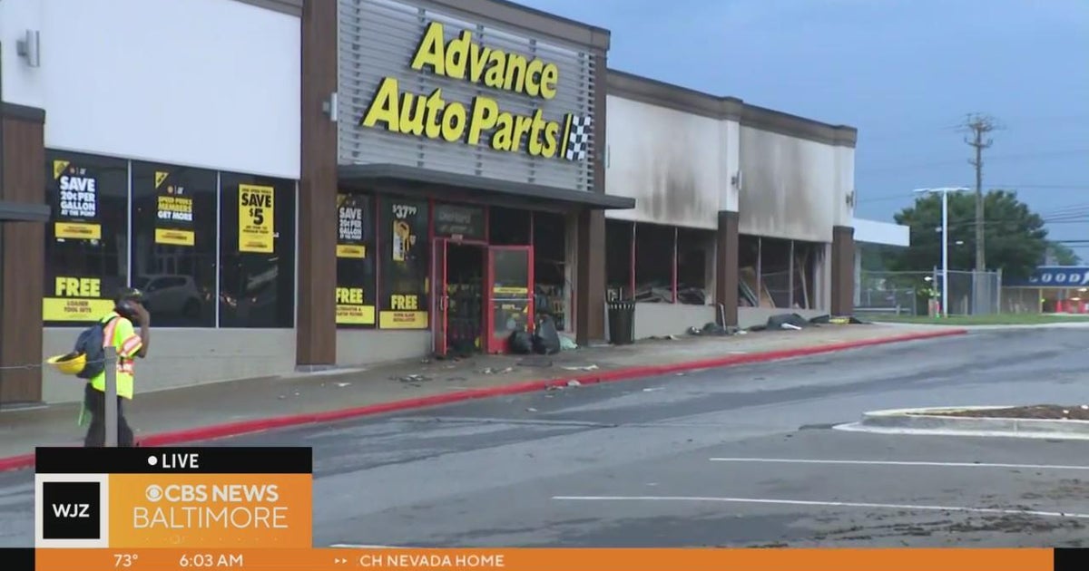 Firefighter injured in blaze at Reisterstown Advance Auto Parts ...