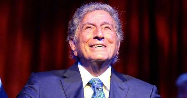 Legendary singer Tony Bennett dies at 96 - CBS News