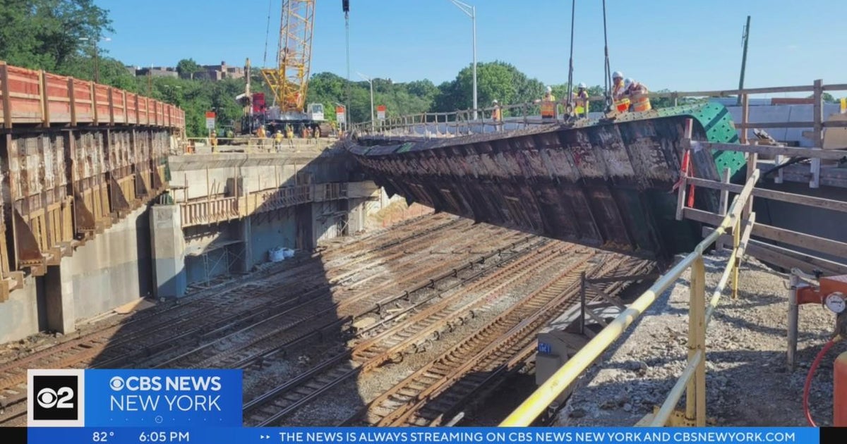 Metro-North service restored on New Haven, Harlem lines - CBS New York
