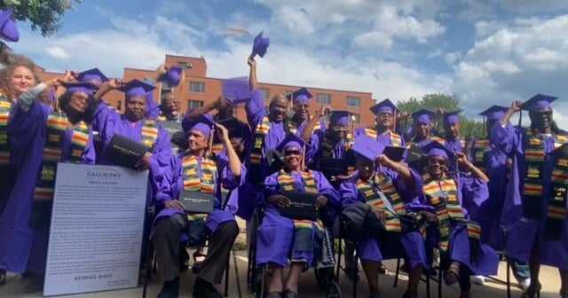 Gallaudet holds graduation for 24 Black deaf students and teachers who ...
