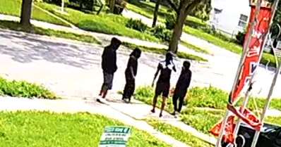 Detroit police seek four suspects in home invasion, armed robbery - CBS ...