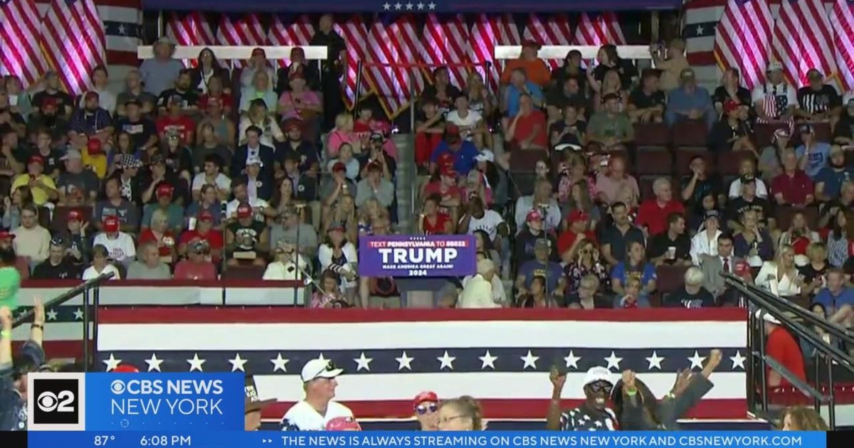 Republican presidential candidates hit the campaign trail - CBS New York
