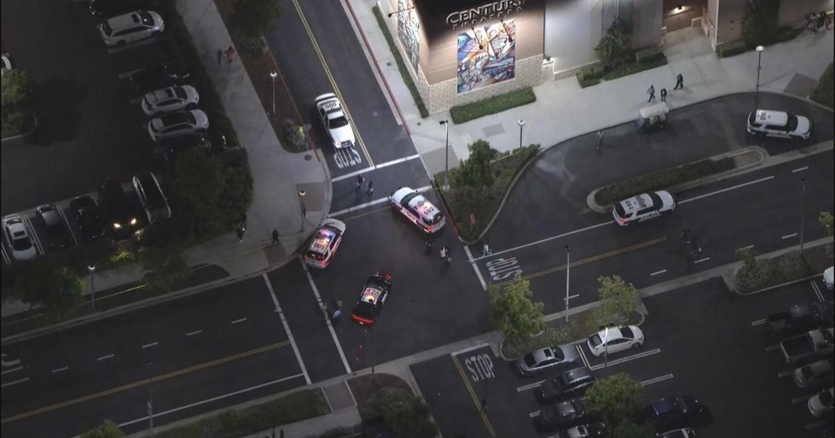 1 wounded after shooting at Oxnard mall - CBS Los Angeles
