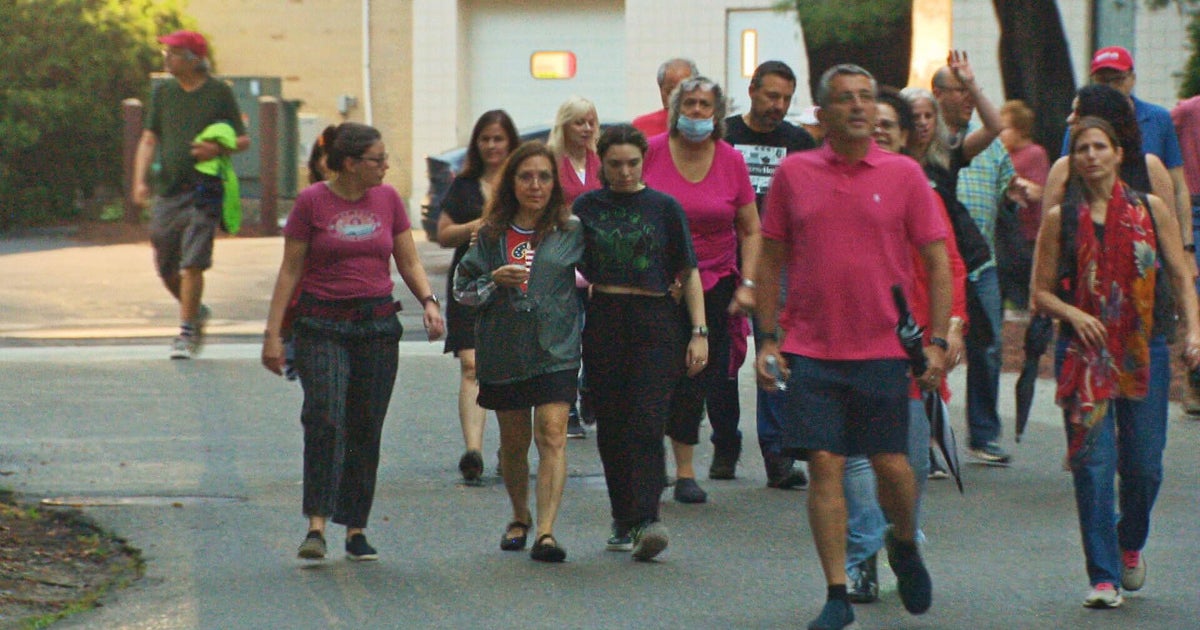 Newton community honors murder victim Nancy Hanson with moving vigil - CBS Boston