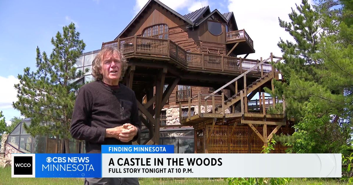 Will Steger builds castle in the woods - CBS Minnesota