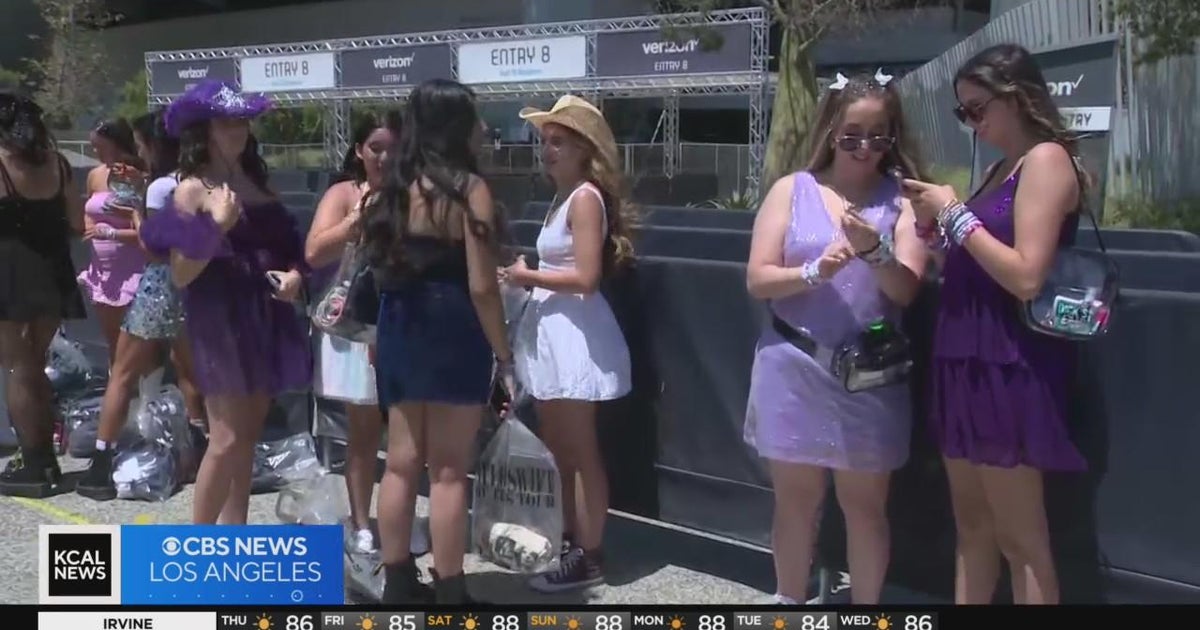 Swifties line up for the first of six Taylor Swift concerts - CBS Los ...