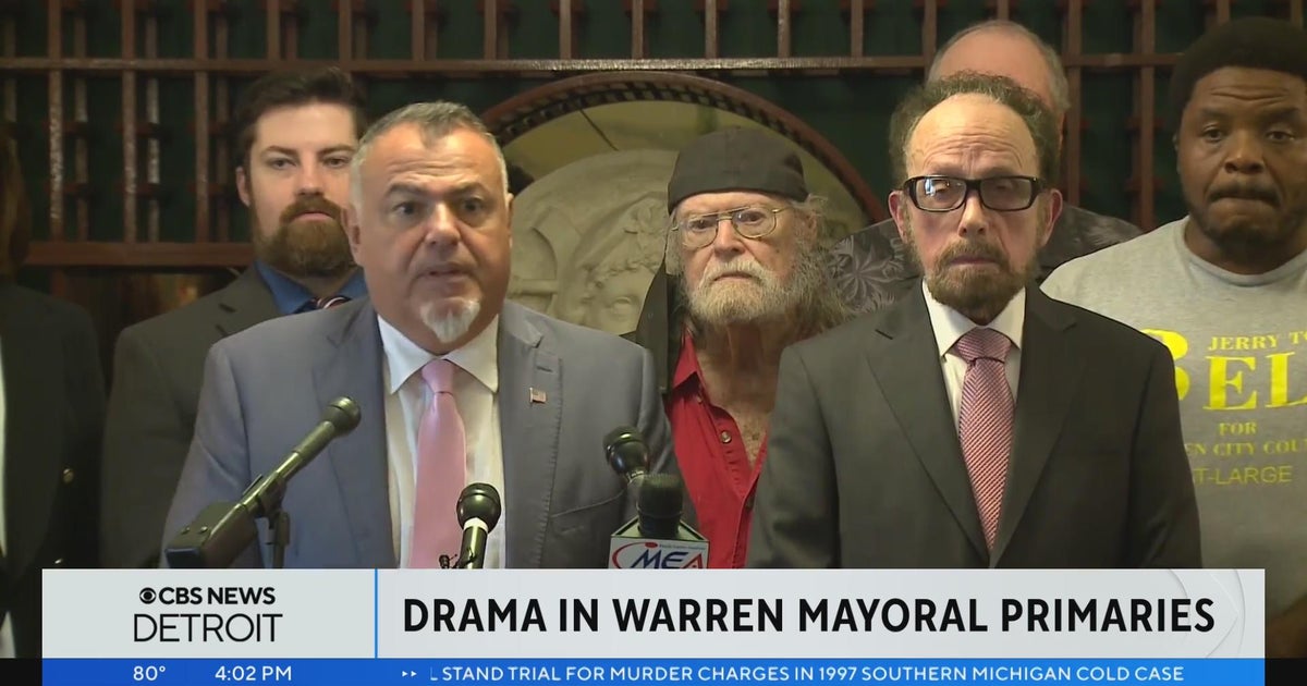 Federal lawsuit moves forward to get Warren Mayor Jim Fouts back on ...