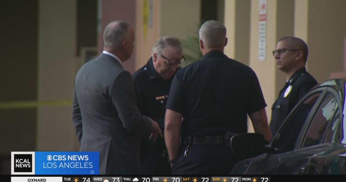 LAPD investigates deadly shooting outside Hollywood Ralph's - CBS Los ...