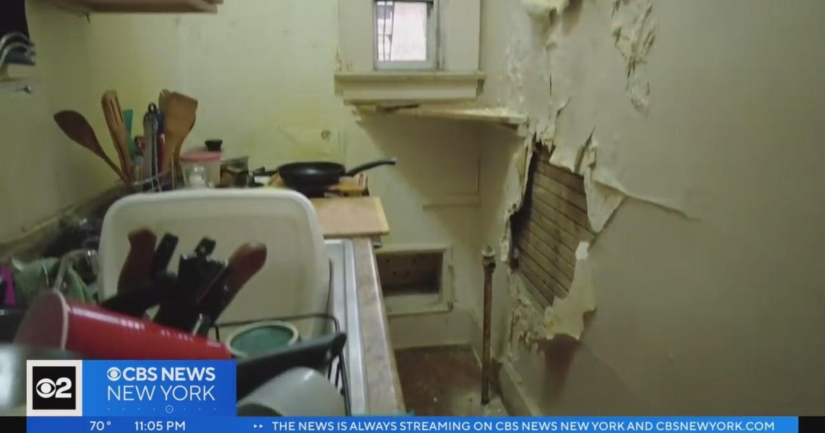 Deadline looming for residents in condemned Plainfield building - CBS ...
