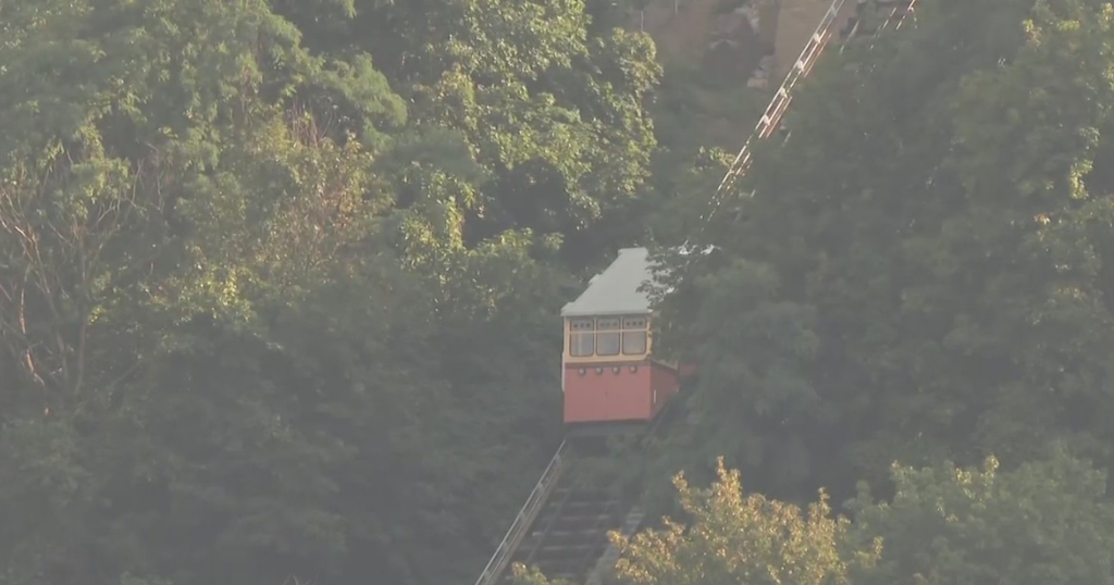 12 riders temporarily stuck on Monongahela Incline - CBS Pittsburgh
