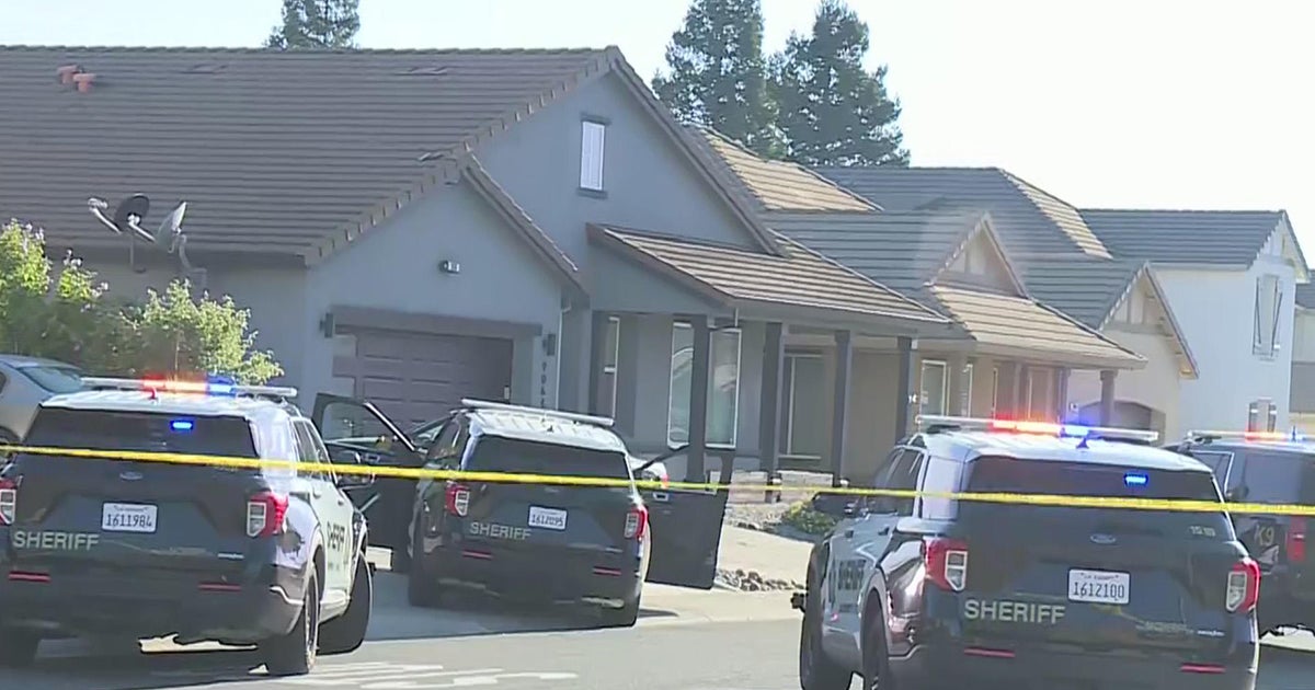 Suspect Barricaded In Sacramento Home Along Cobble Bay Court Cbs
