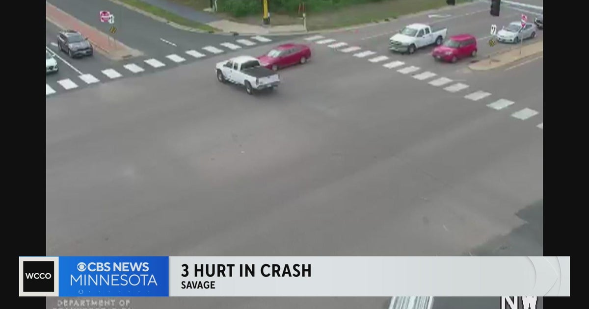 3 injured in Savage car crash - CBS Minnesota