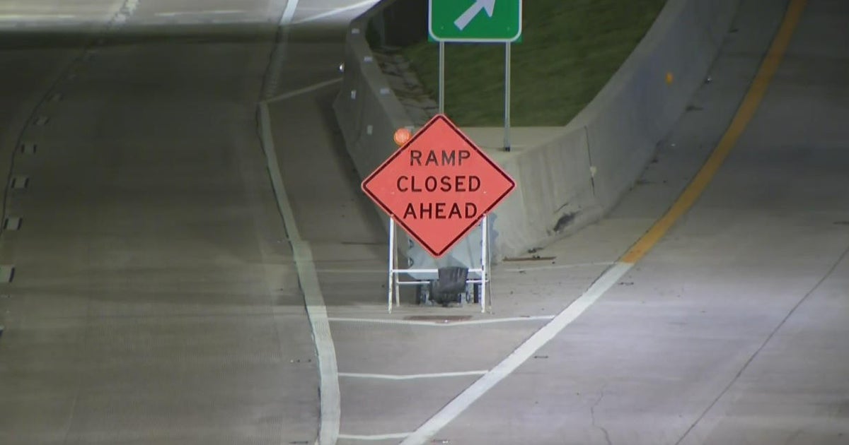 Exit ramp from Kennedy Expressway to inbound Ida B. Wells now closed ...