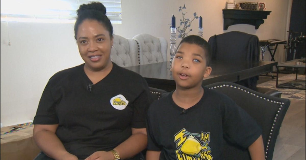 How a lemonade stand is helping a 9-year-old boy achieve his dream - CBS Los Angeles