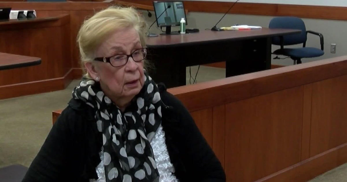 Woman, 87, lands internship at Nebraska courthouse - CBS Chicago