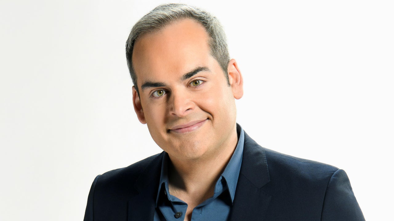 CBS News Team - Anchor & Correspondent Bios - CBS News