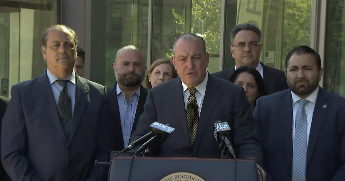 Staten Island leaders ask judge to force closure of asylum seeker ...