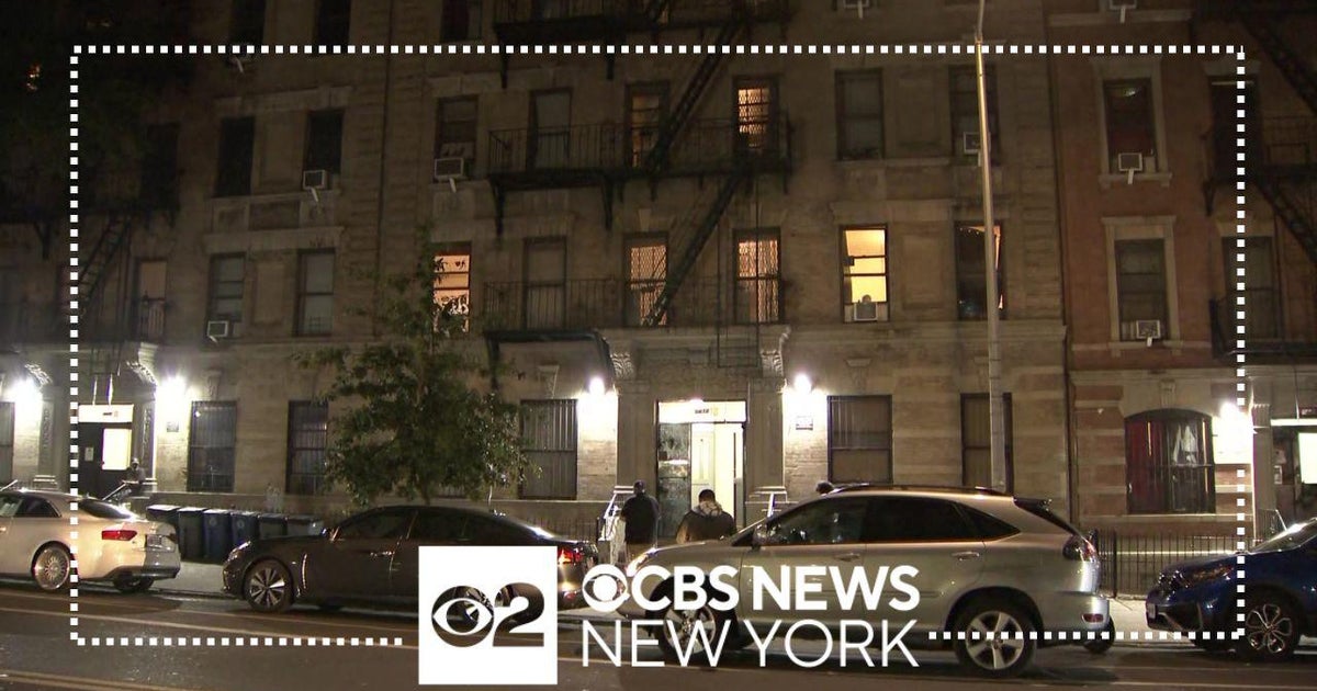 Man in custody, accused of stabbing 3 people in the Bronx - CBS New York