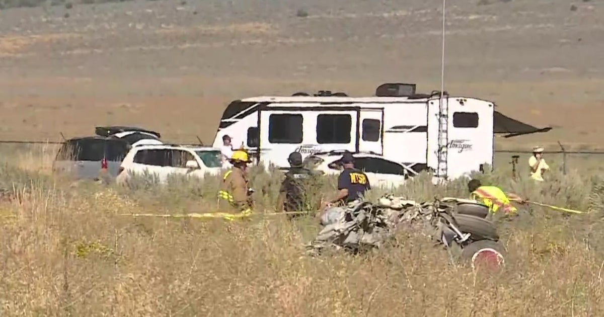 Authorities identify 2 California pilots who died in Reno air racing ...