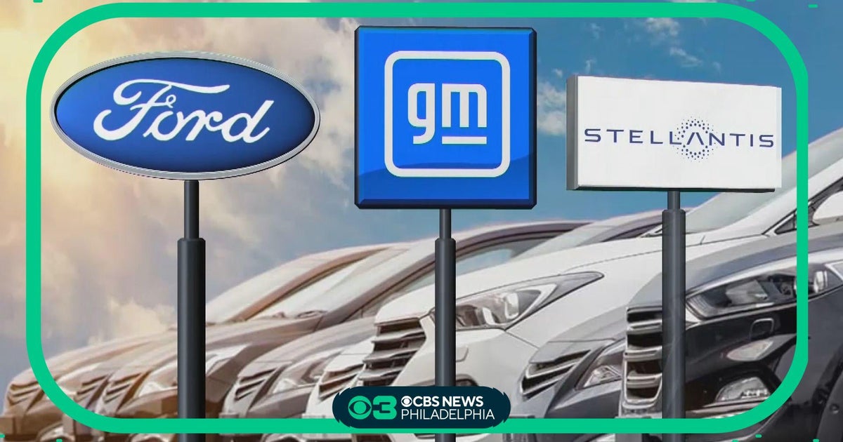 New deadline announced in UAW strike against Big Three automakers - CBS ...