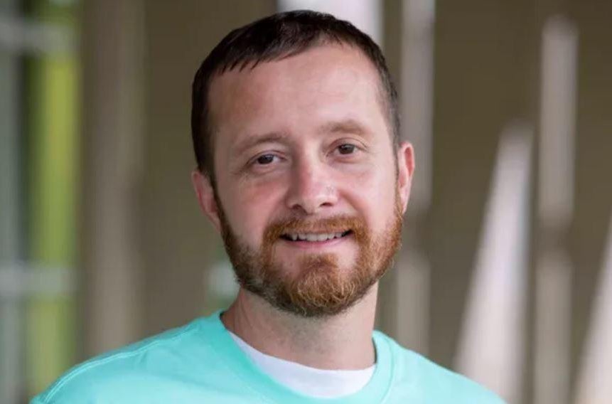 43-year-old Georgia man who spent over half his life in prison "cried ...