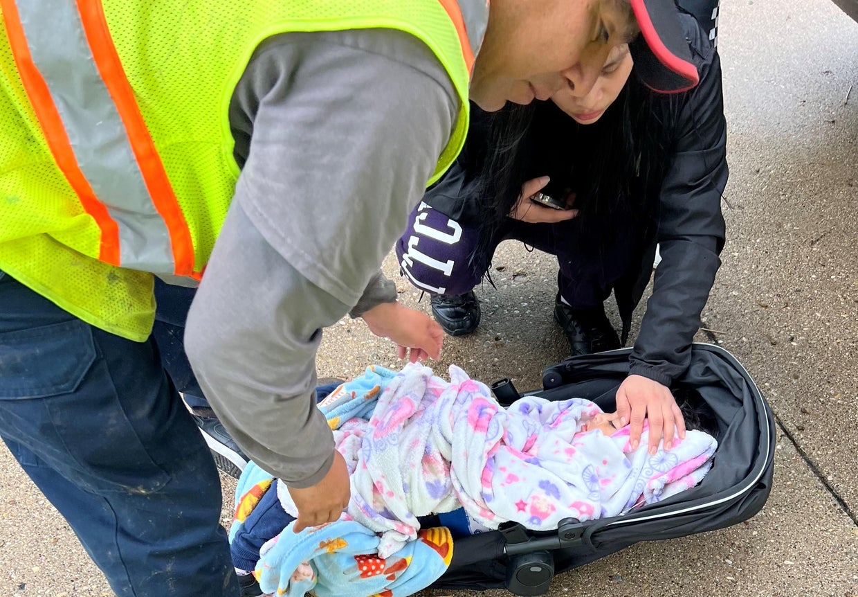 Aurora city employees honored for saving baby's life - CBS Chicago