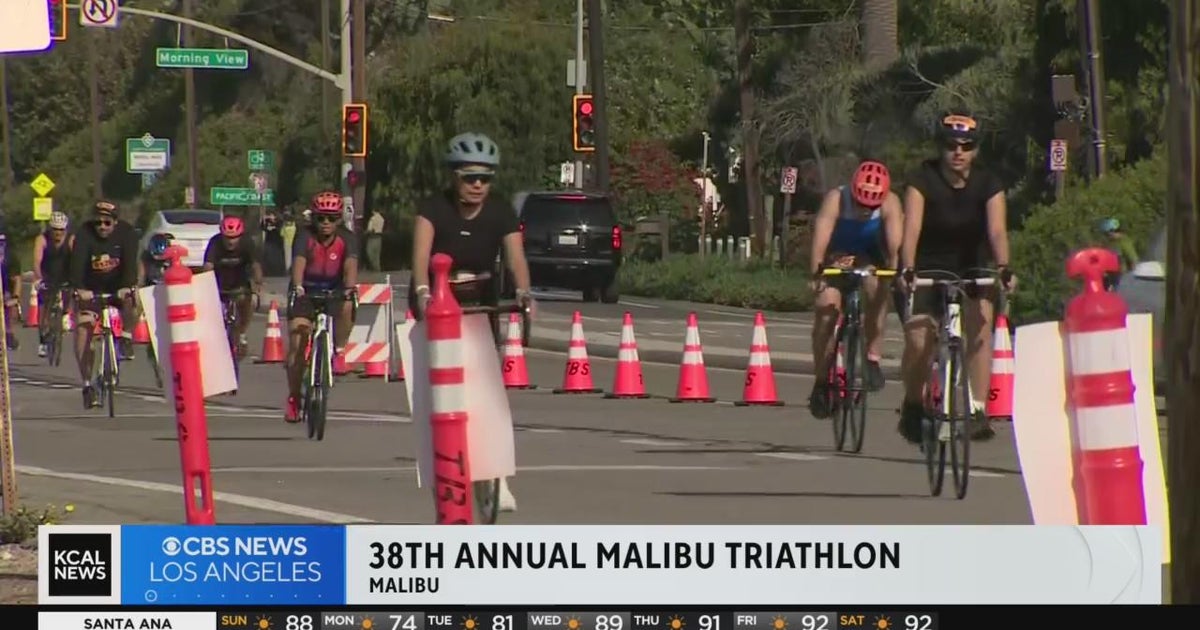 Thousands hit streets, sea for 38th Annual Malibu Triathlon - CBS Los ...