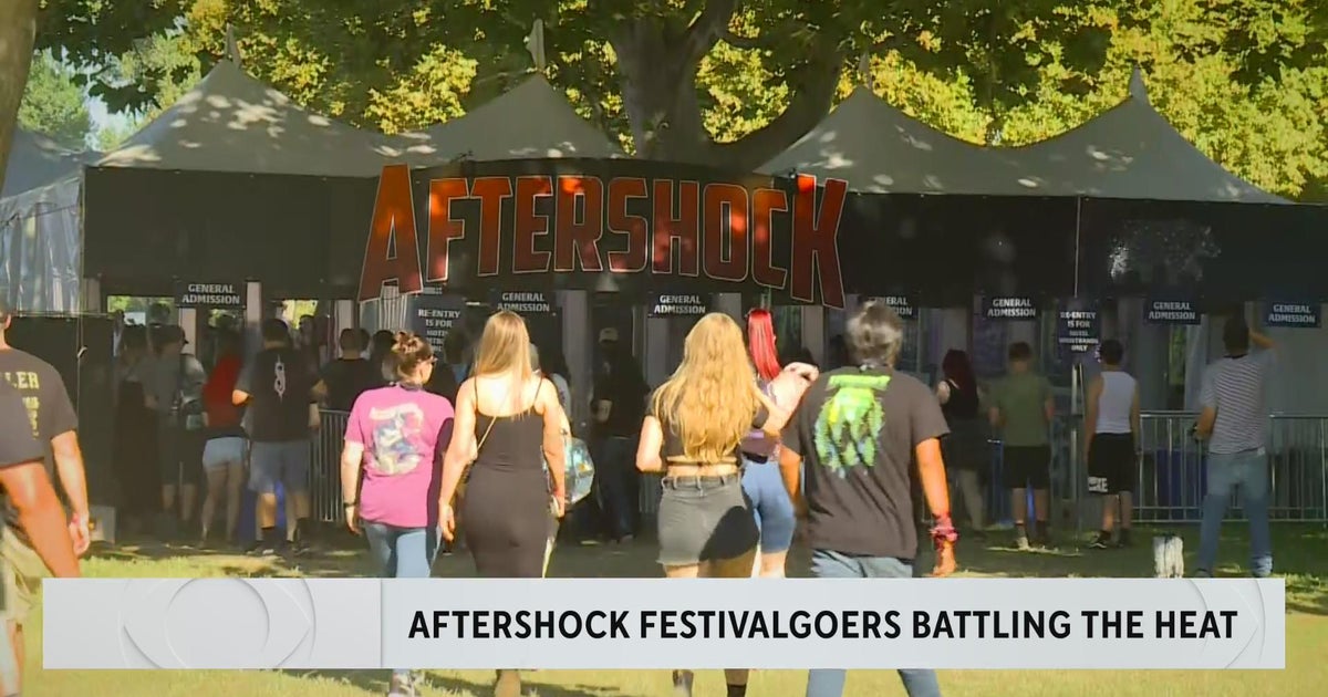 Aftershock festivalgoers battling the heat - CBS Sacramento